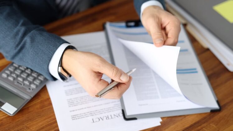 What Is Captive Insurance in Insurance? - Understanding the Basics and ...